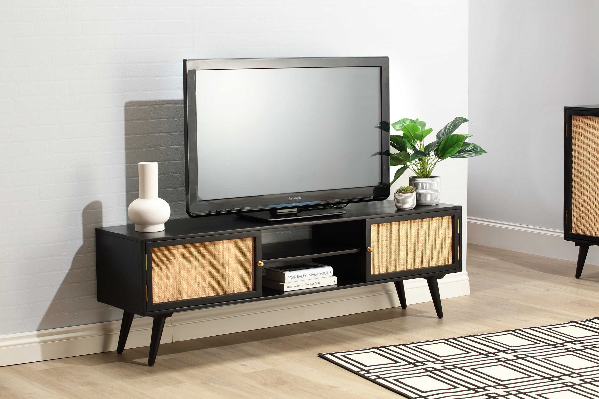 Rattan TV Tables Desser